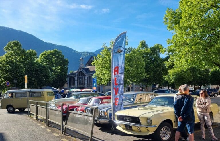 Le Tour Auto est venu présenter ses hommages à la Reine des Pyrénées ce ...